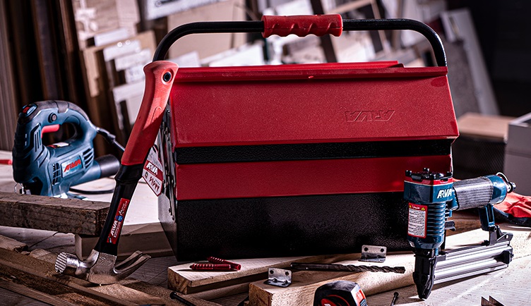 استفاده از جعبه های ابزار در کارگاه های صنعتی